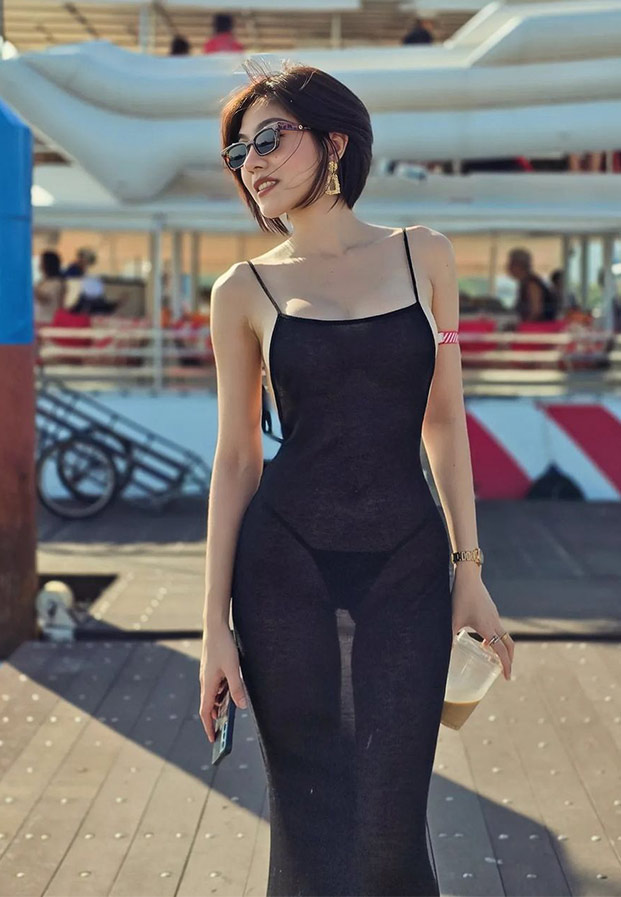 ยูว์จิน วารุณี คลิปหลุดนางแบบสาวสวย Onlyfans สุดเซ็กซี่ หุ่นแซ่บงานดี